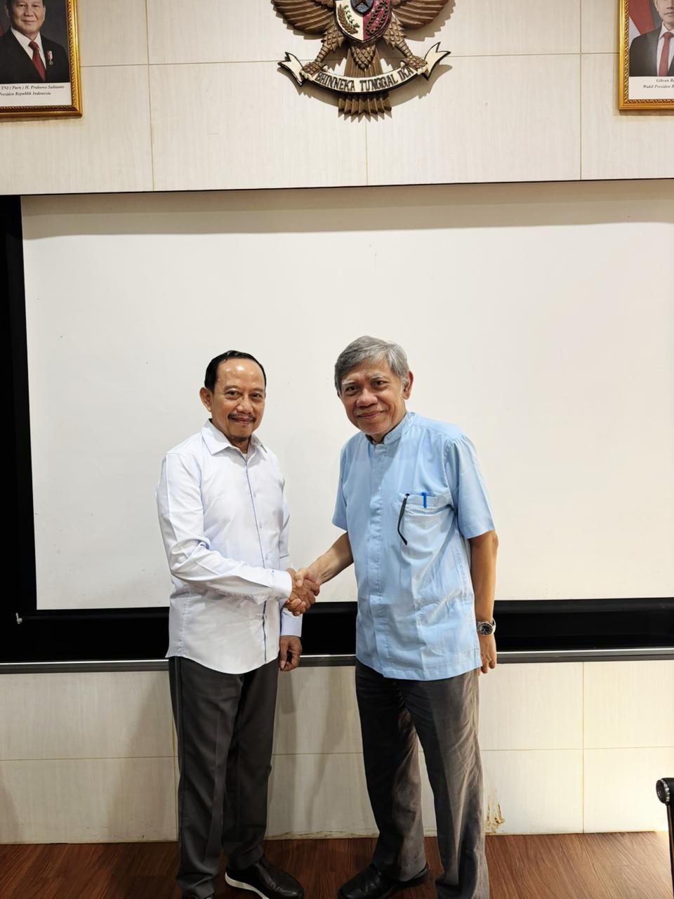 Ketua Koperasi TKBM Komura bertemu Rektor Ikopin University Bandung ...